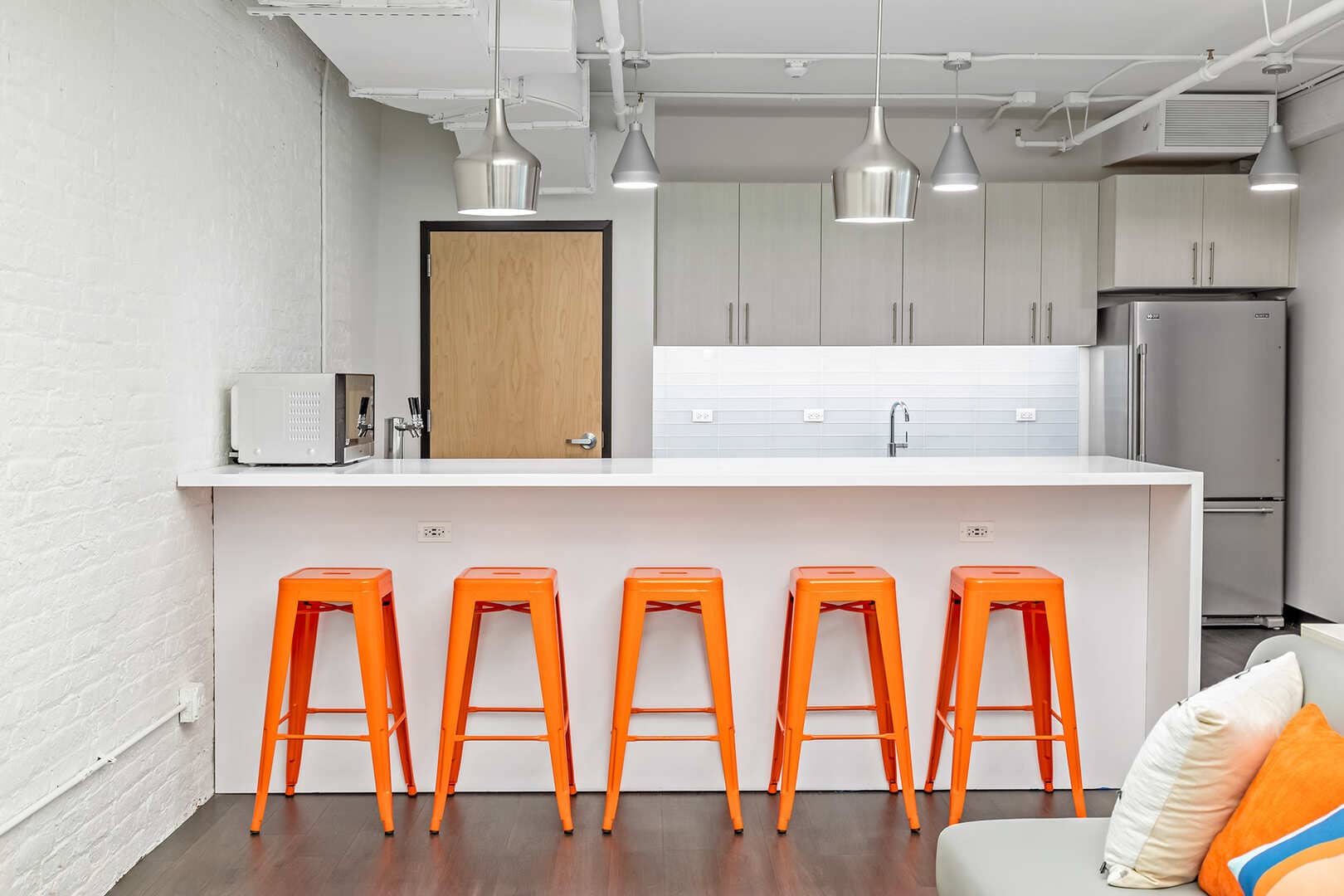 The Color Orange in Office Design: Energizing Spaces for Creativity and ...