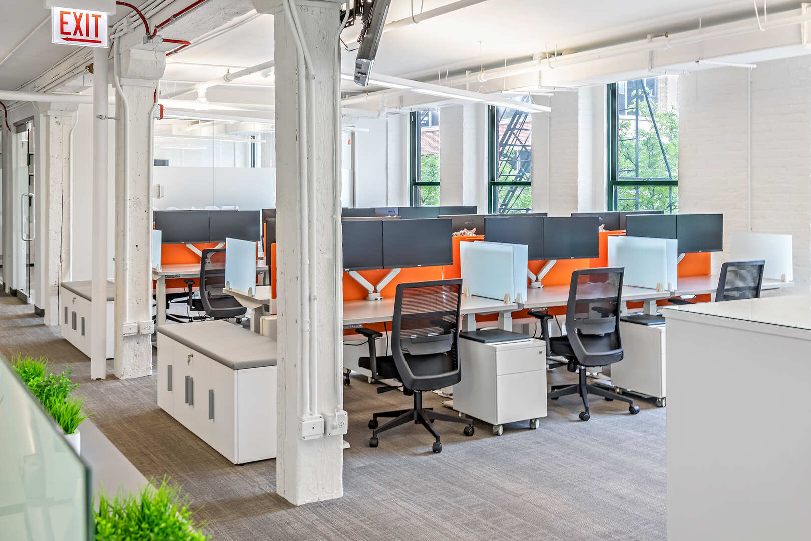 The Color Orange in Office Design: Energizing Spaces for Creativity and ...